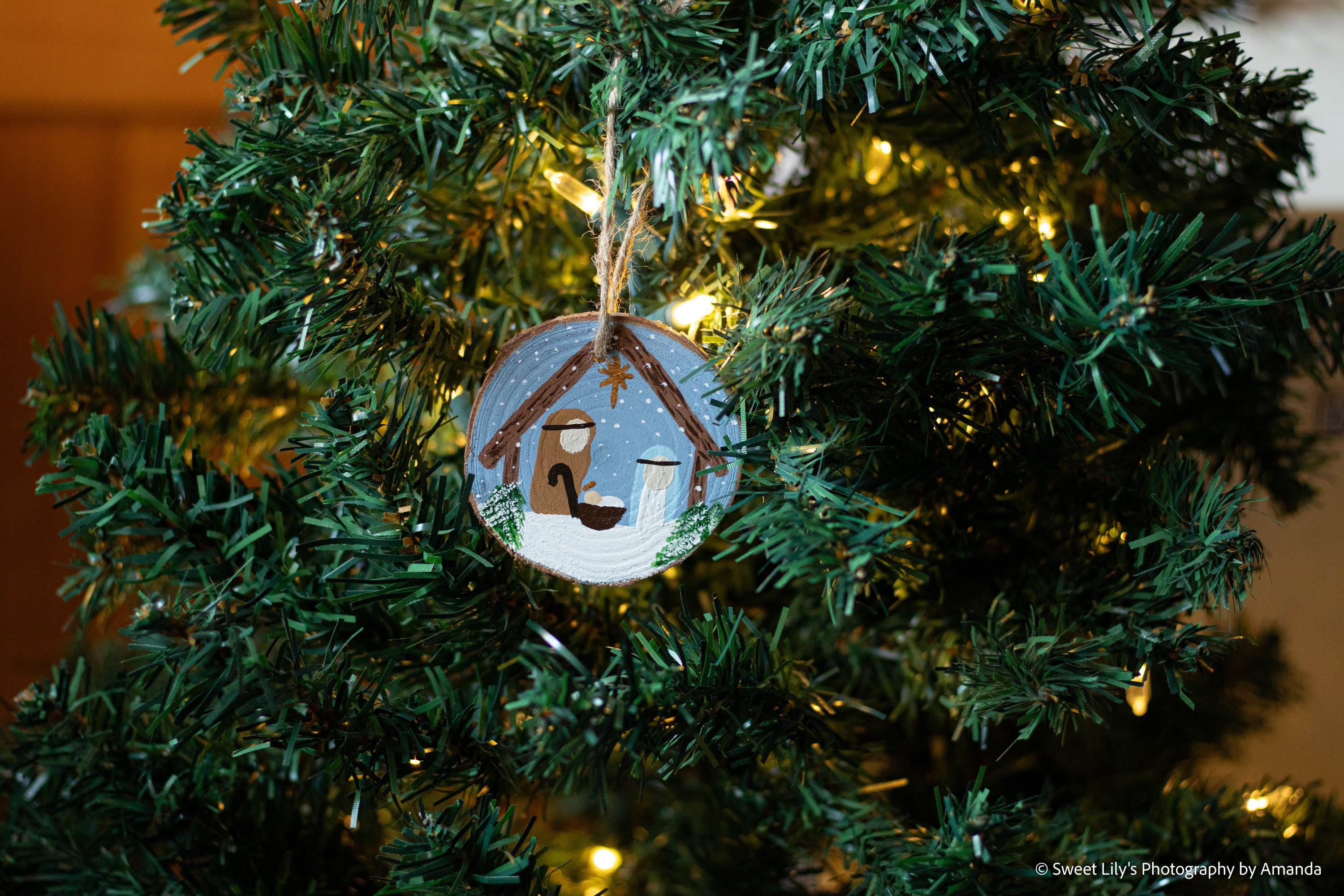 Hand Painted Faceless Nativity Wood Slice Christmas Ornament ...
