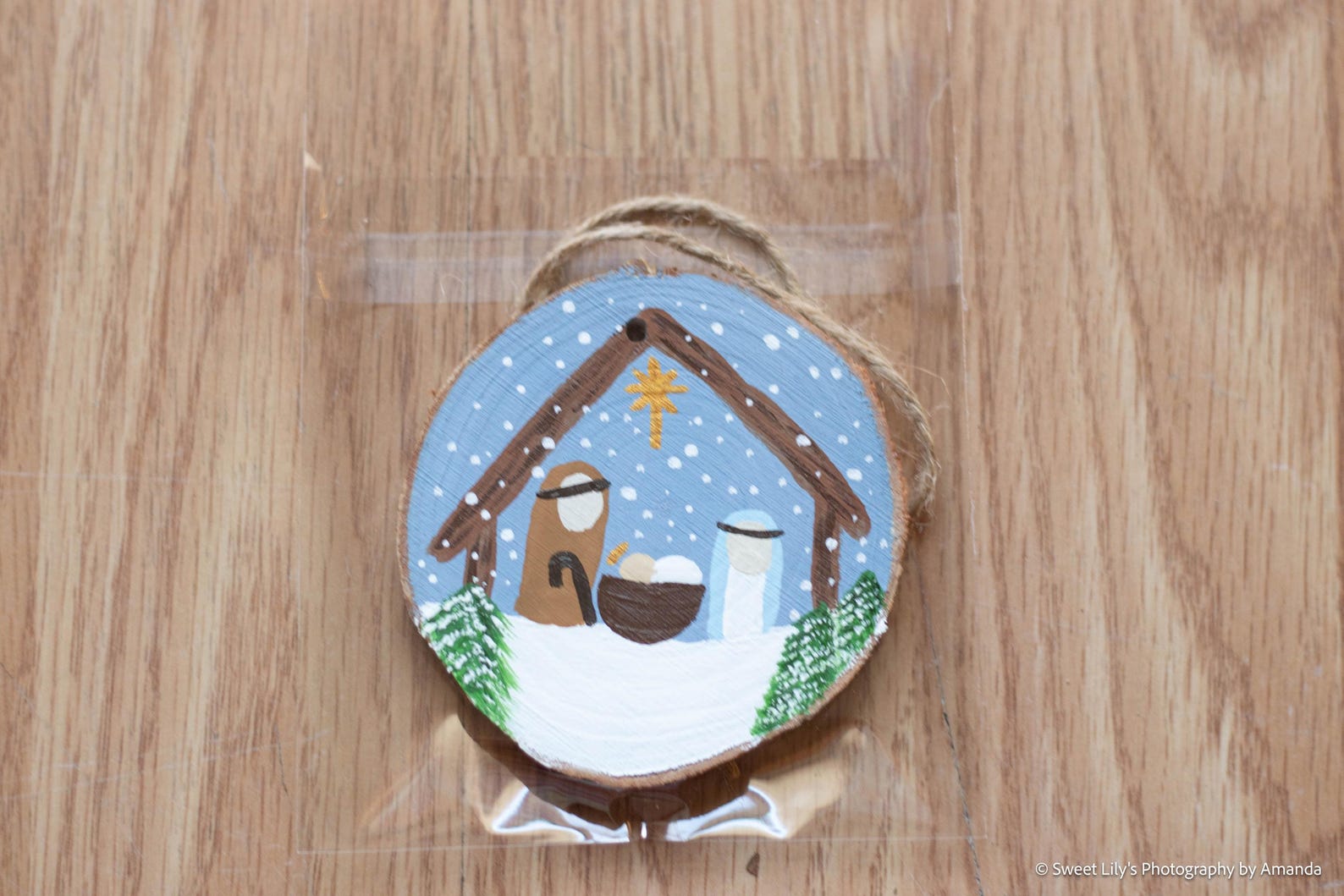 Hand Painted Faceless Nativity Wood Slice Christmas Ornament ...
