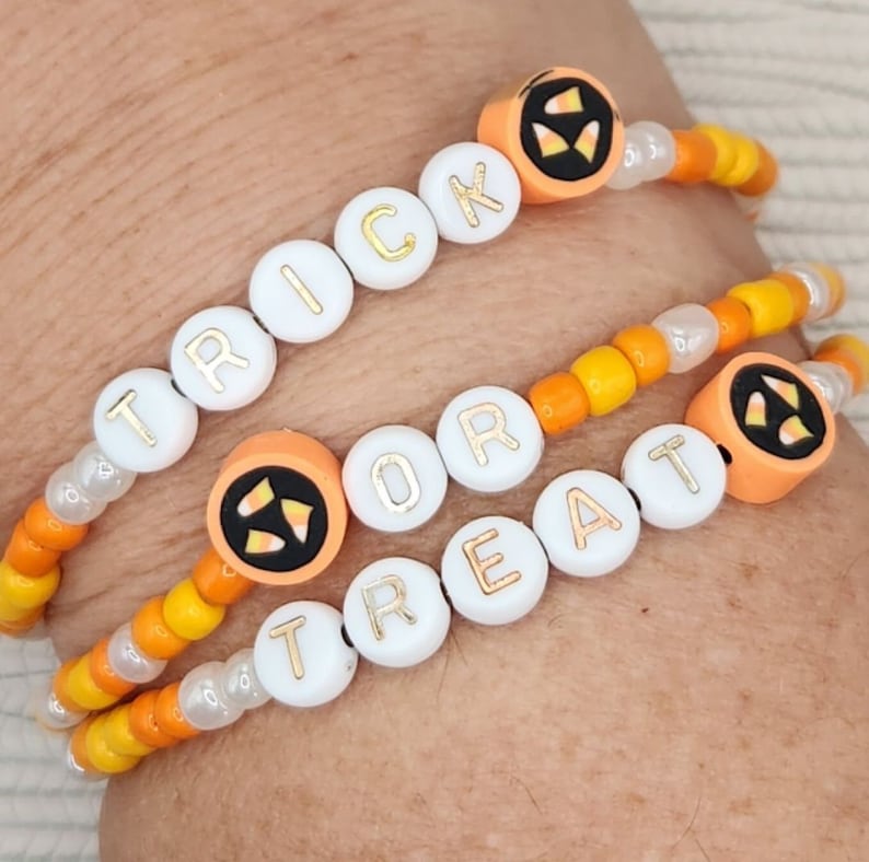 Halloween Bracelet. Trick or Treat Stretch Bead Bracelet for Halloween ...
