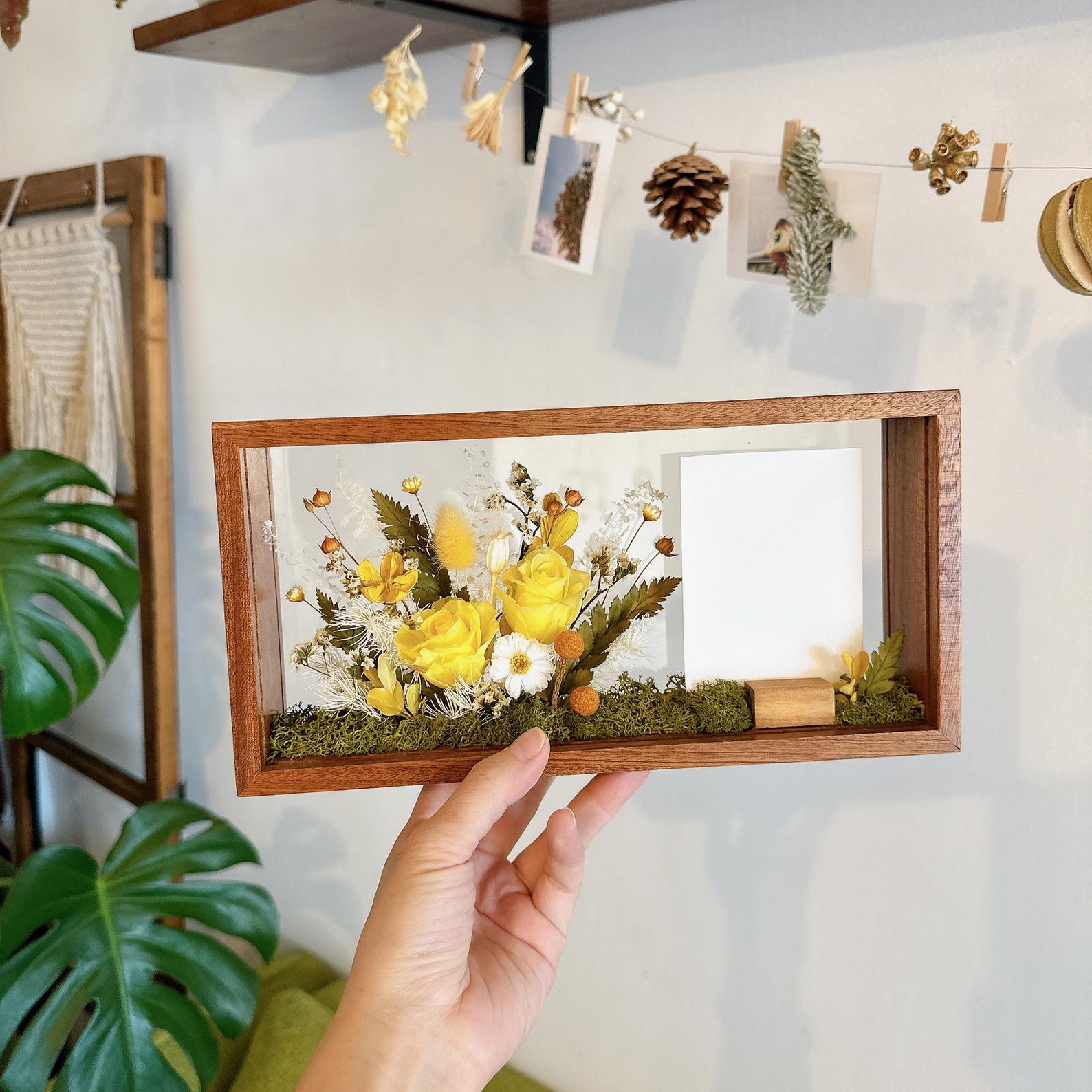 Dried Flowers Photo Frame, Preserved Flower Art in Wooden Frame, Unique ...