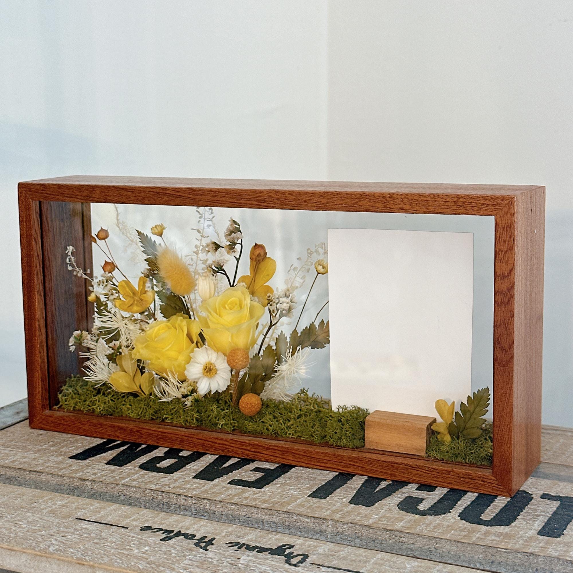 Dried Flowers Photo Frame, Preserved Flower Art in Wooden Frame, Unique ...