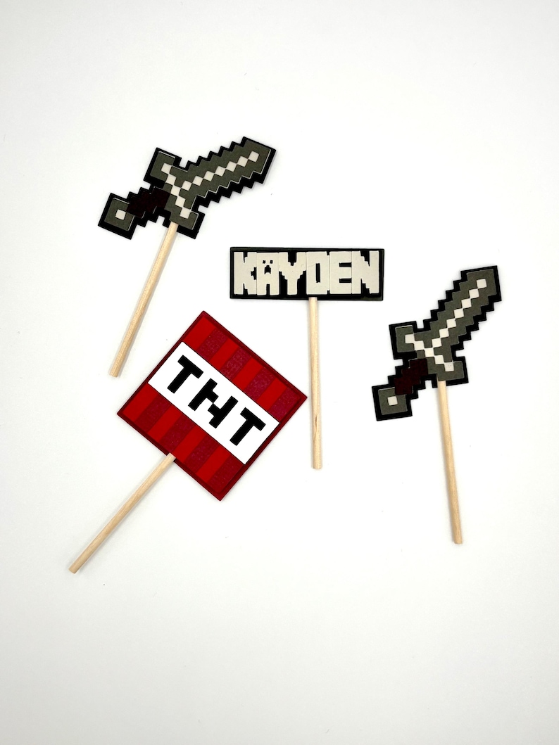 Personalized Minecraft Birthday Cupcake Toppers : Gamer Party Cake ...