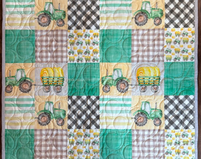 Haybales & Tractors Quilt - Etsy
