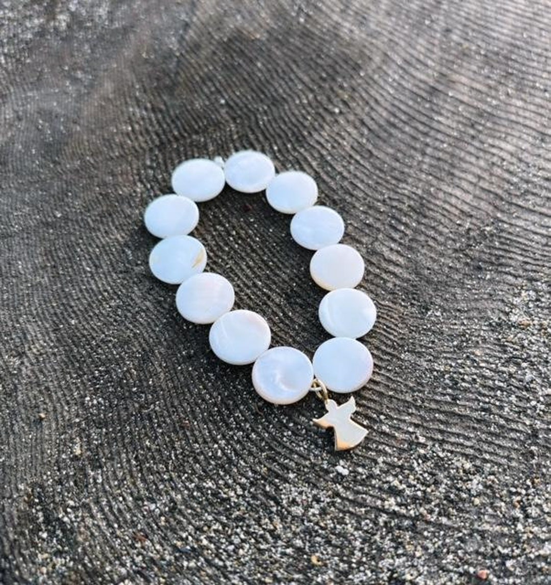 18k Solid Gold Angel Sign With White Shell Shape Beads. - Etsy