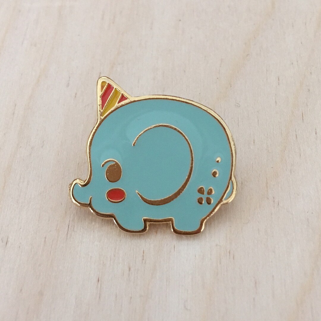 Circus Elephant - Enamel Pin - Etsy