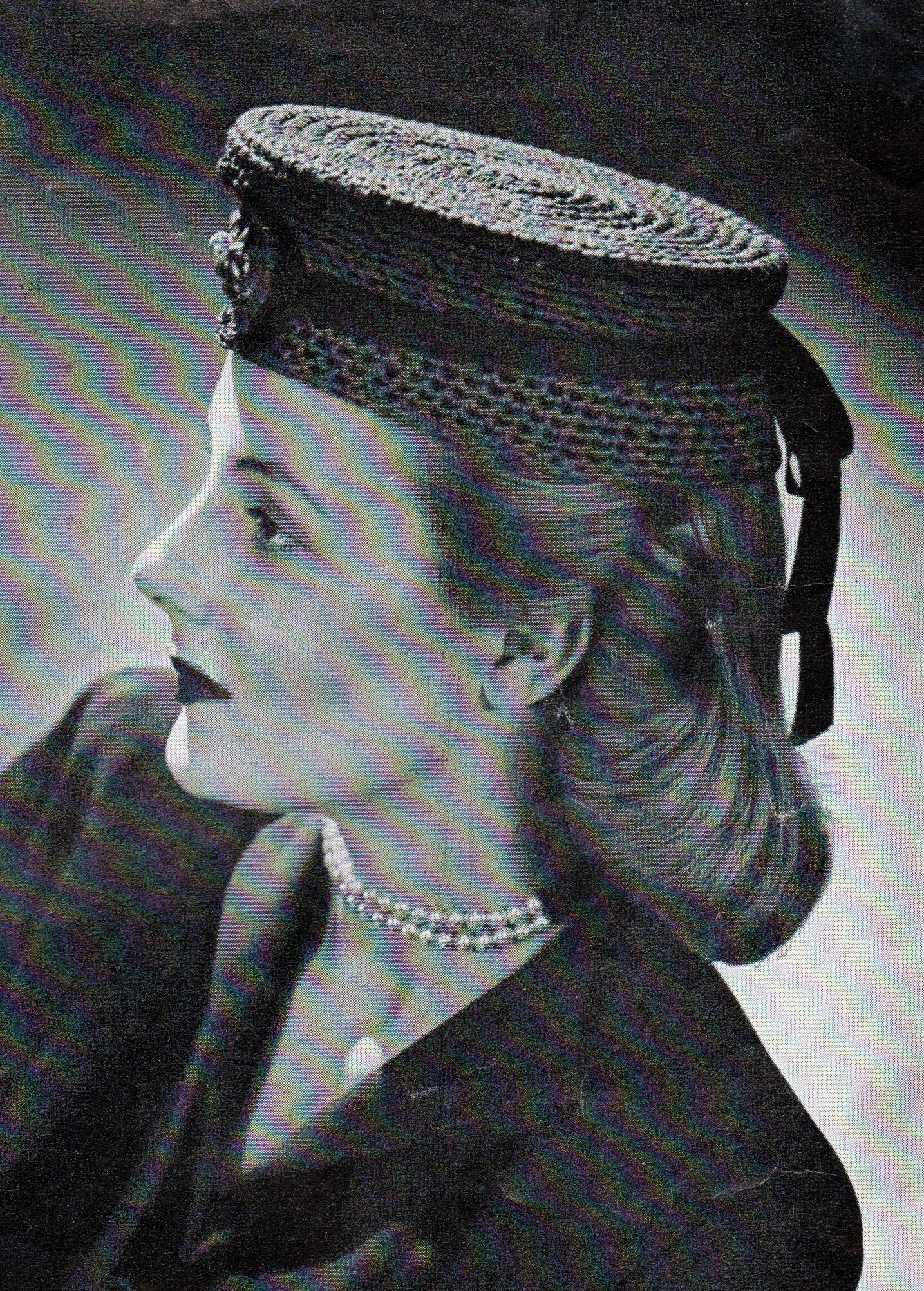 1940s PDF Clarks Hats and Accessories Knitted Hats and Accessories ...