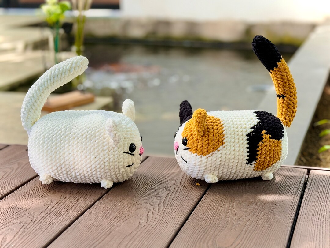 Cute Crochet Cat | Loaf Cat Crochet Pattern | 2 in 1 Crochet Pattern ...