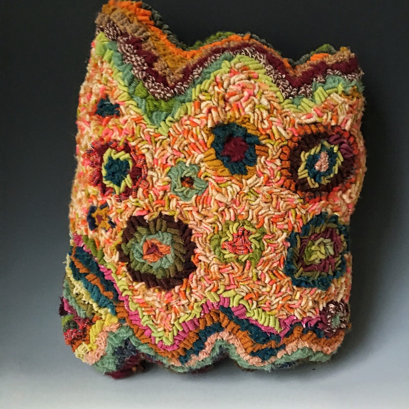 Hooked Rug Pillow - Etsy