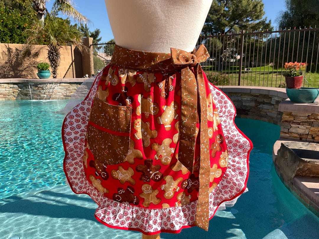 Only One, Ready to Ship, Gingerbread Man Sassy Half Apron/ Retro ...
