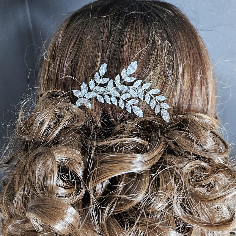 Crystal Bridal Hair Comb: Swarovski Flower, Leaf, or Heart - Etsy