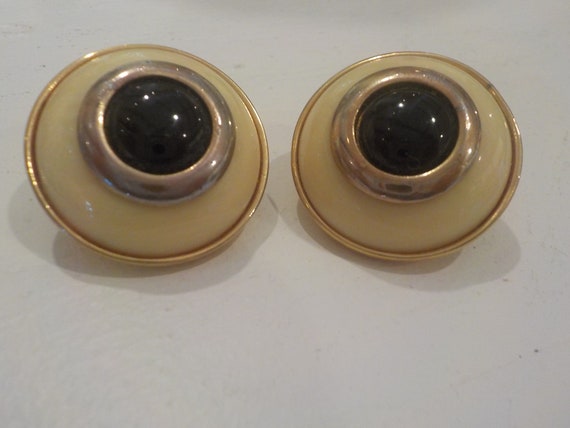Vintage Carolee signed bull's Eye Earrings - Etsy