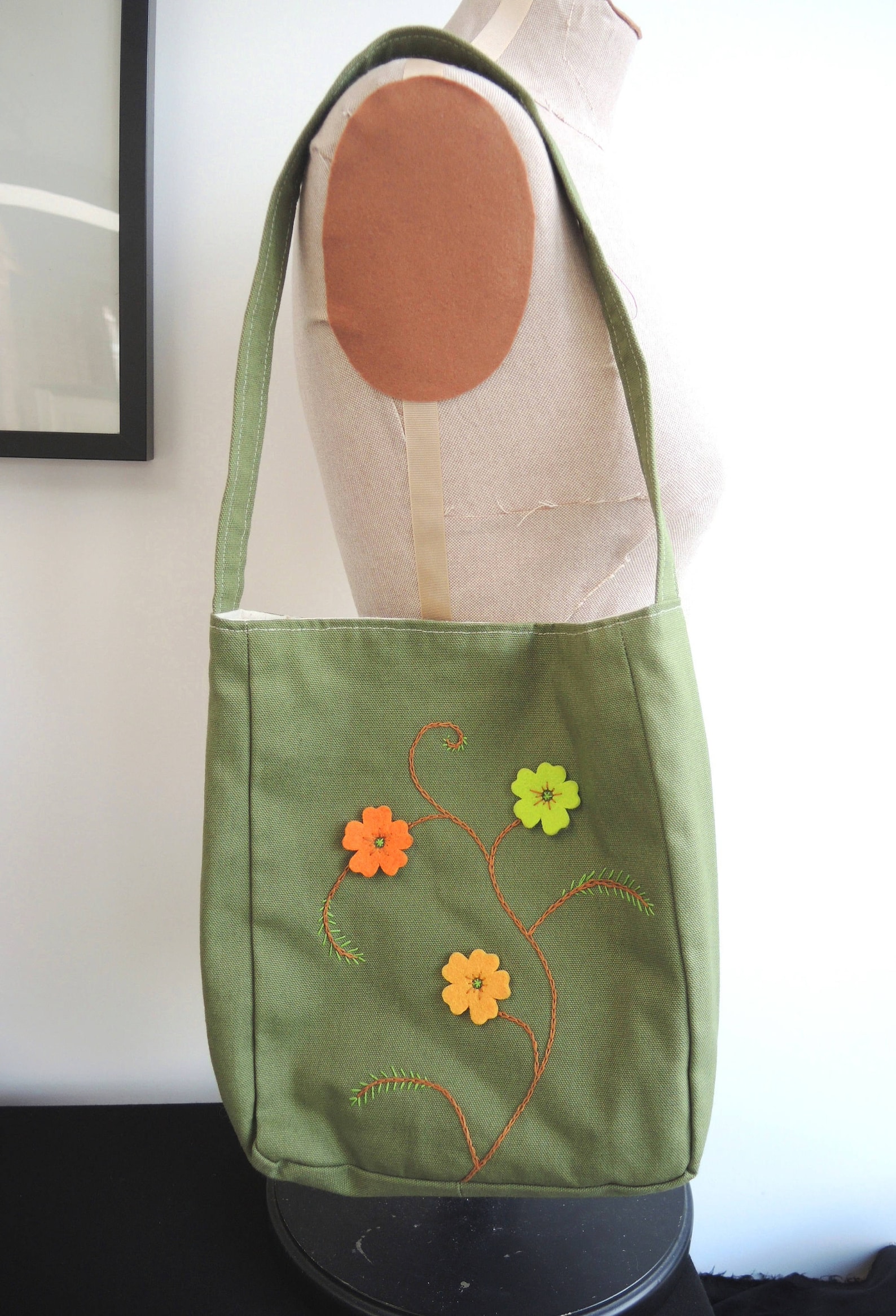 Green Shoulder Bag Spring Flowers Hand Embroidered Medium - Etsy