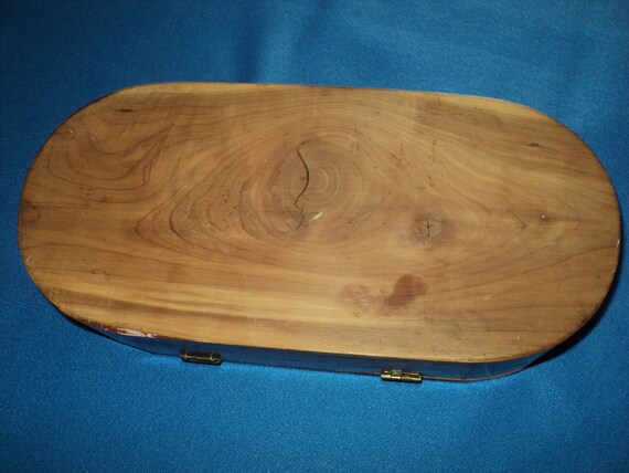 Small Vintage Cedar Trinket Box--Hinged Glue Joint--S… - Gem