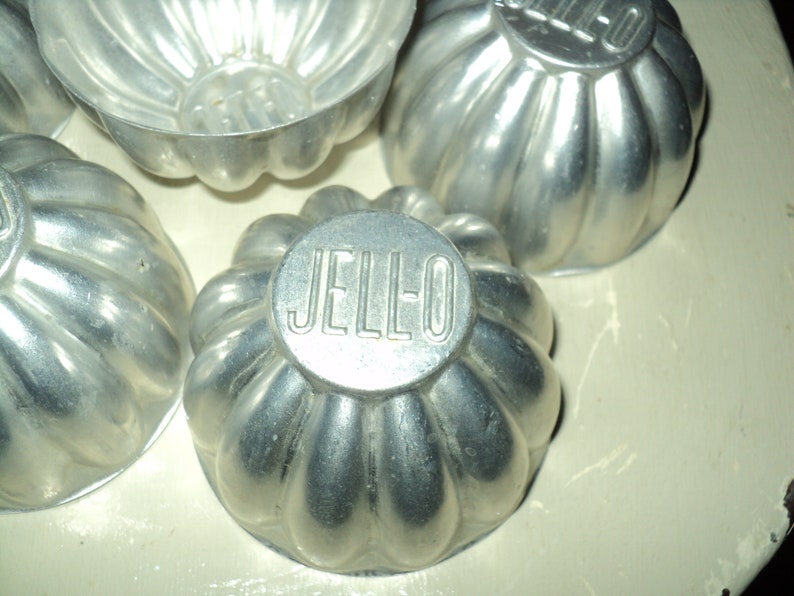 7 Round Vintage Aluminum Jello Molds - Etsy