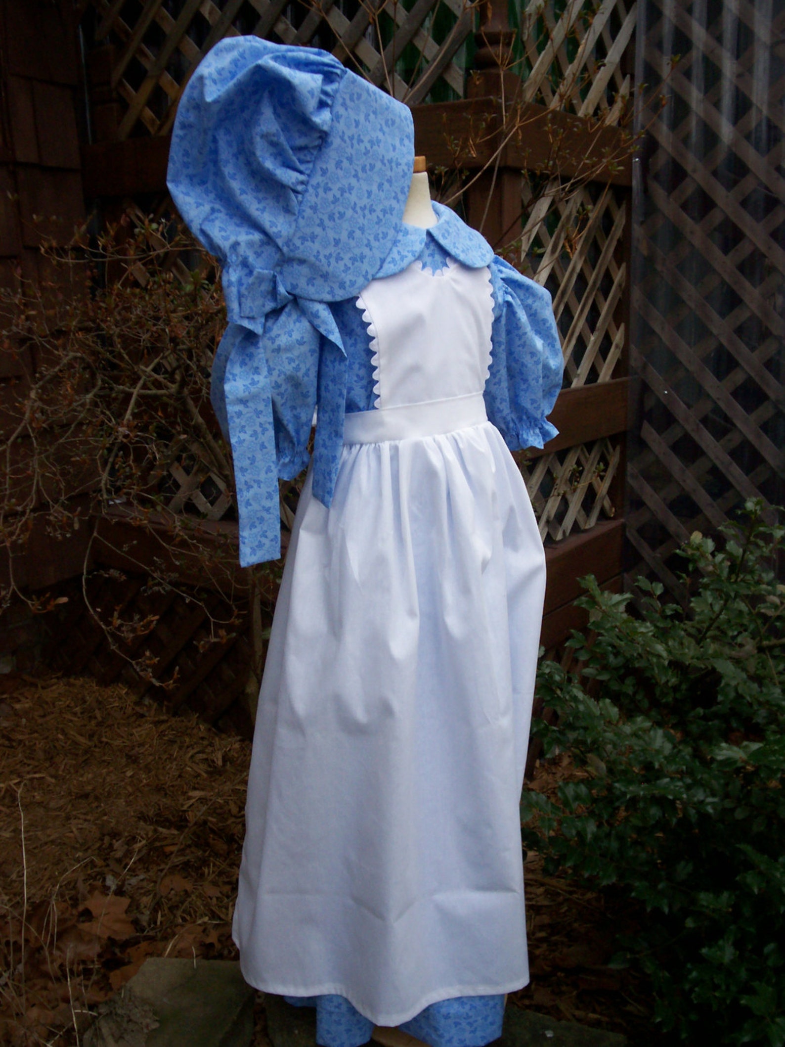 Girls Pioneer Costume. Prairie ..(PLEASE Check Lead Time.) - Etsy