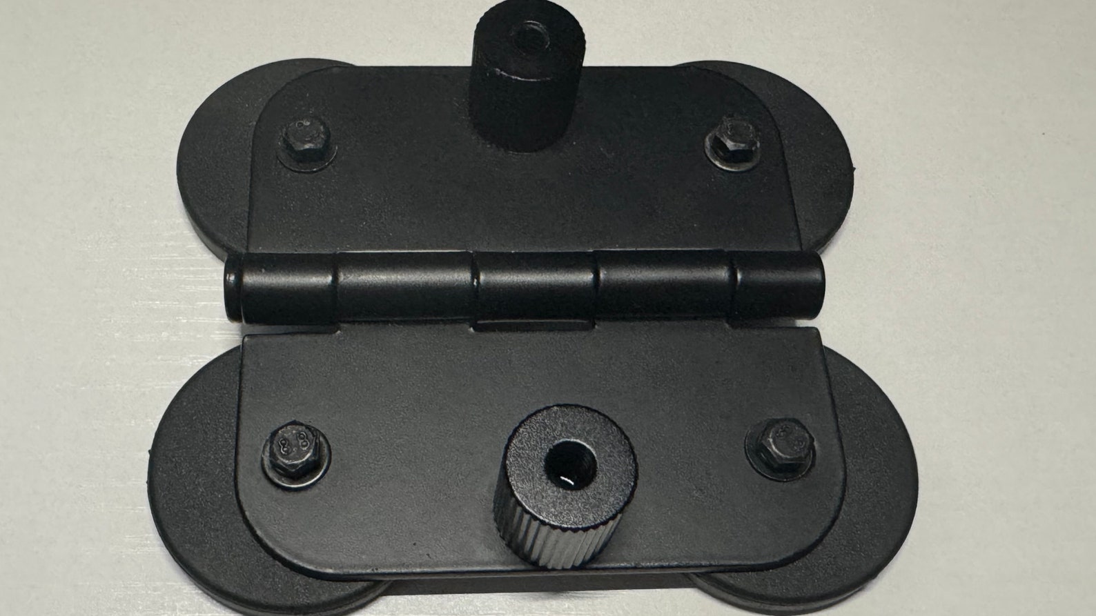 Magnetic Fence Mount for Streaming Softball Games︙dual Device Mount for ...