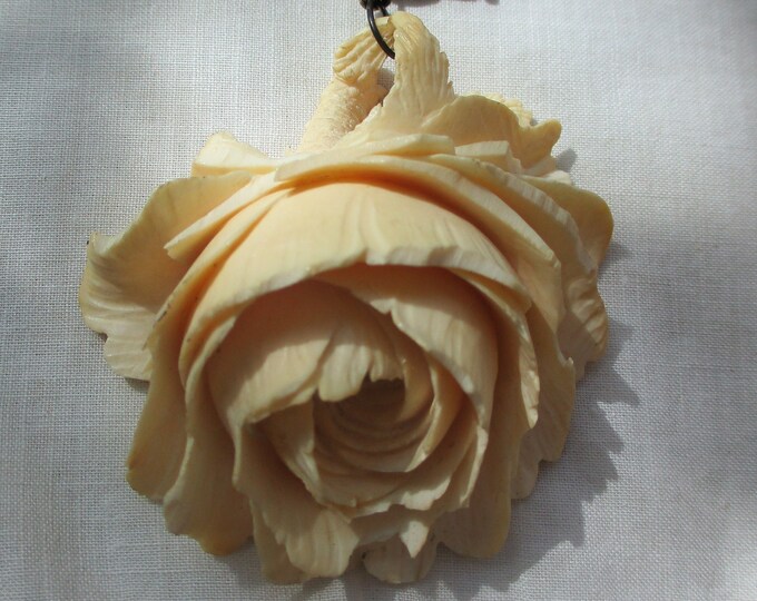 A Rose ~ Carved Bone Flower Rosary Spring Necklace - Etsy