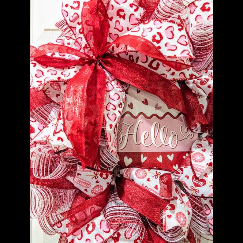 Valentine's Day Wreath, Hello Wreath, Home Decor, Gift, Front Door ...
