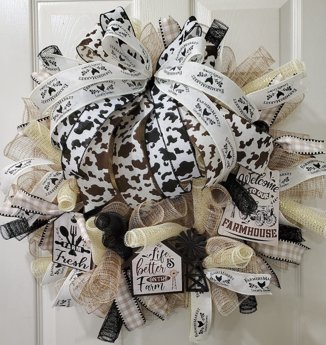 Rustic Kitchen Chicken Wreath - Farm Fresh Decor for Everyday Design ...