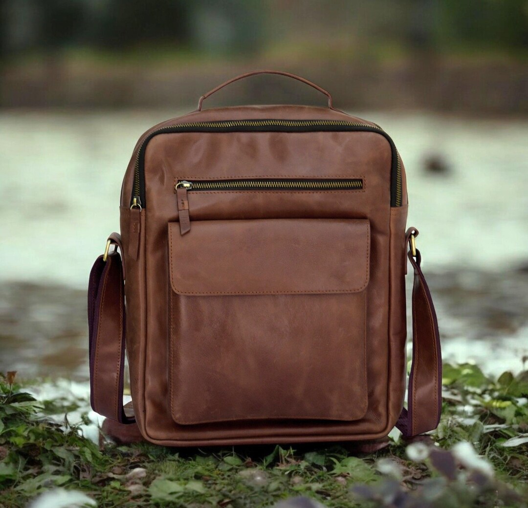 Premiumpresentco Crazy Horse Leather Ipad, Notebook & MacBook Bag - Air ...