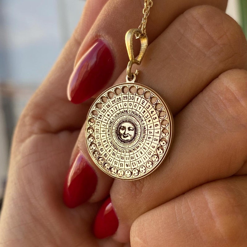 Moon Phase Necklace - Etsy