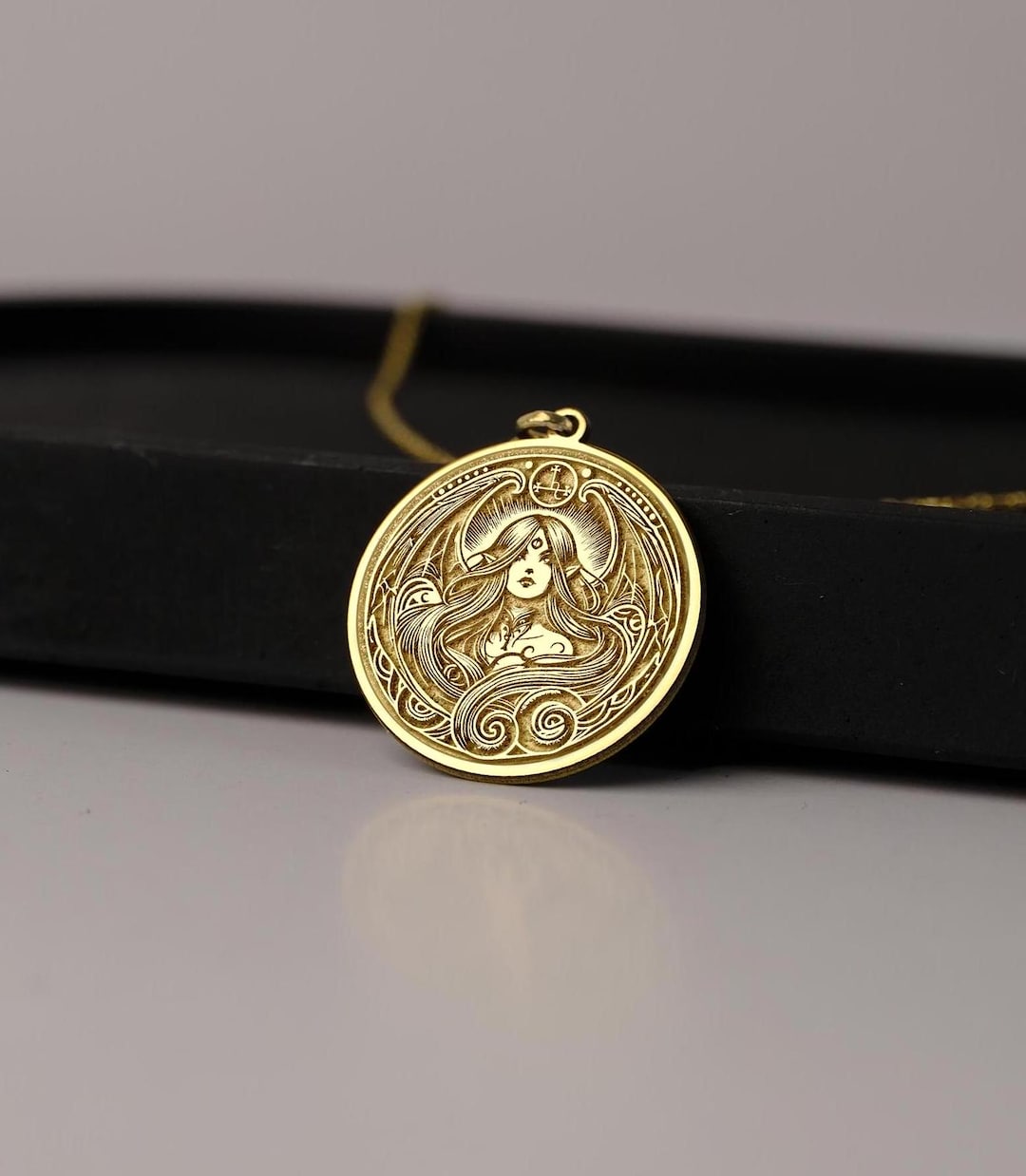 14K Gold Lilith Pendant Necklace: Goddess Amulet, Mystic Jewelry - Etsy