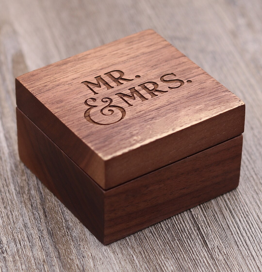 Mr. Mrs. Ring Box, Wedding, Personalized Ring Box, Custom Wood Ring Box ...