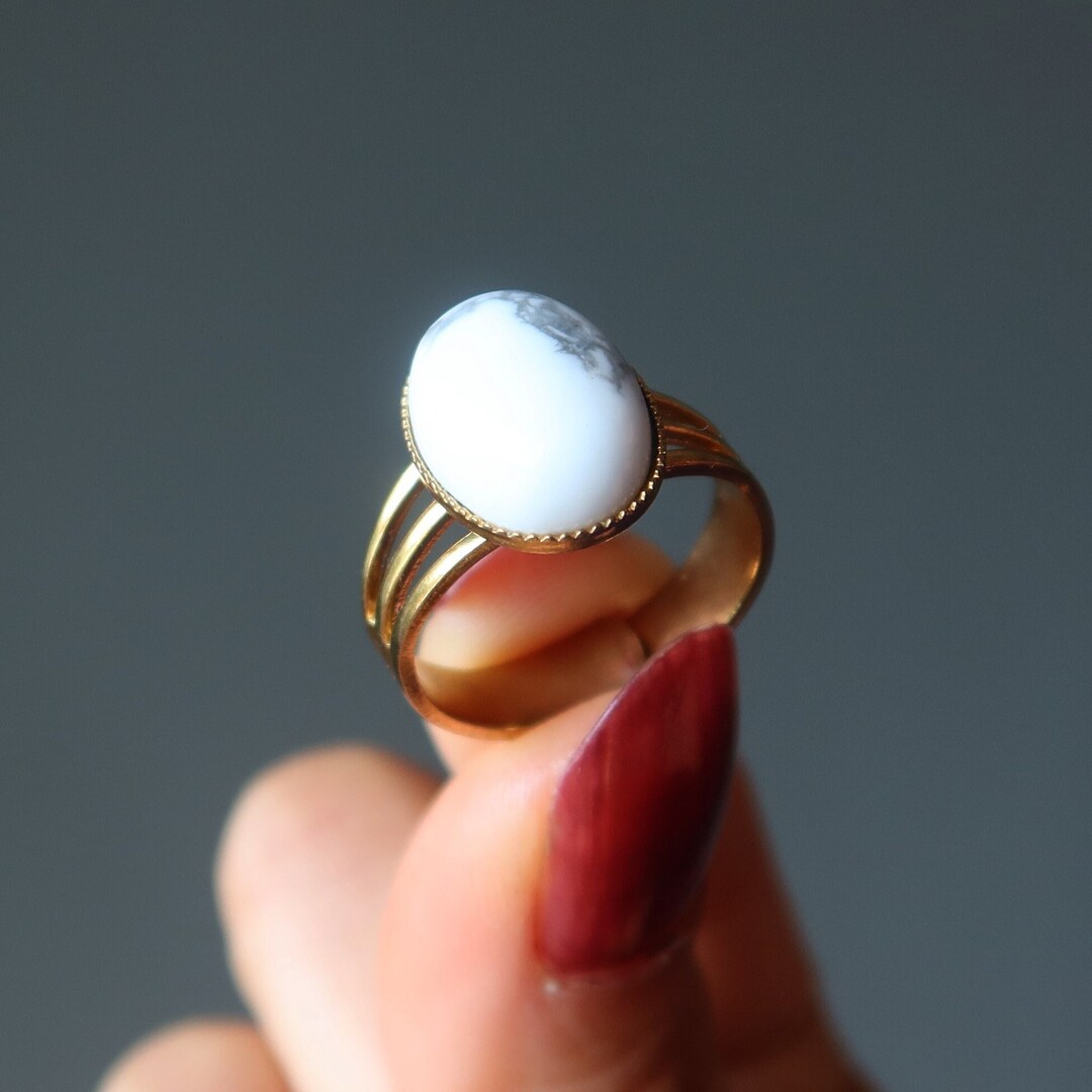 Howlite Ring, Oval Gemstone in Gold Adjustable Jewelry - Etsy
