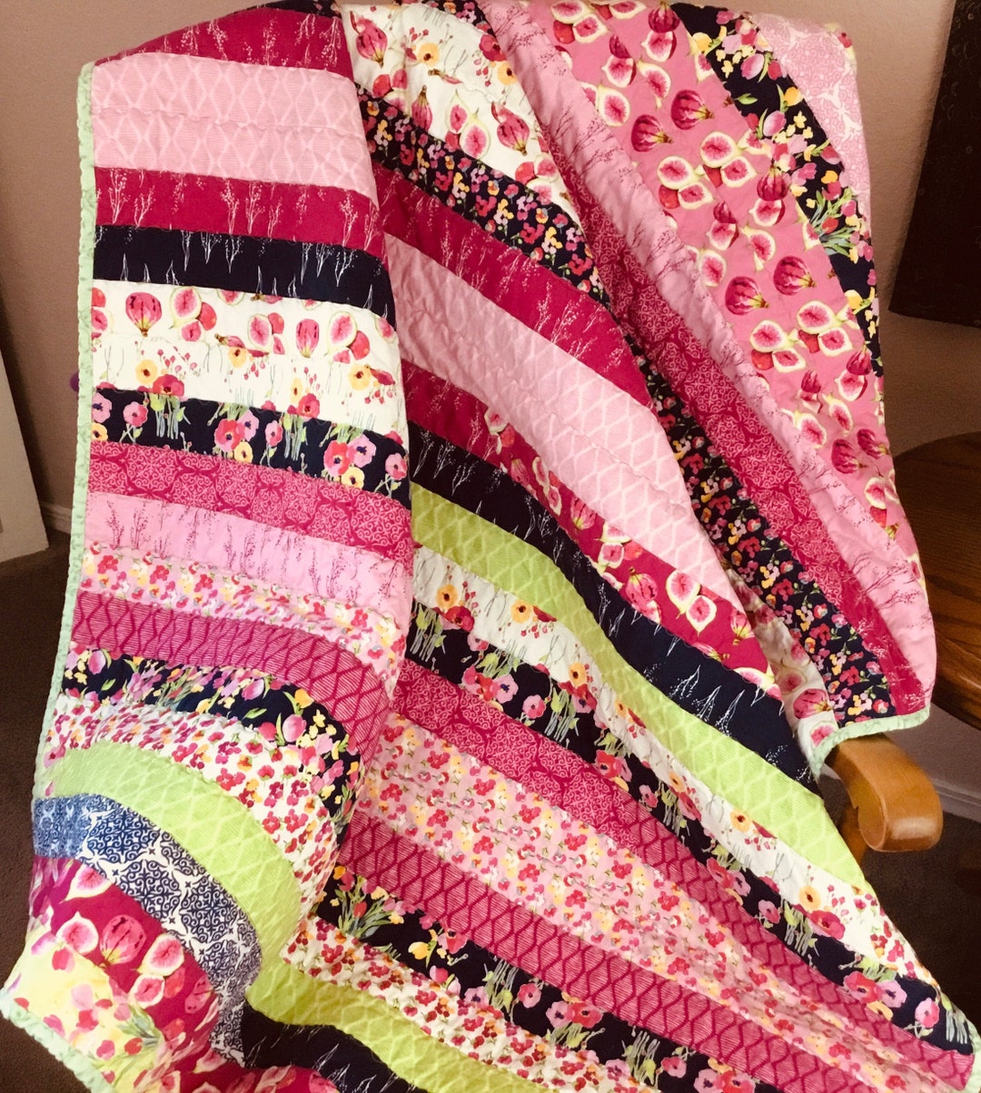 Floral Garden Quilt, Patchwork Floral Quilt, Patchwork Lap Quilt ...