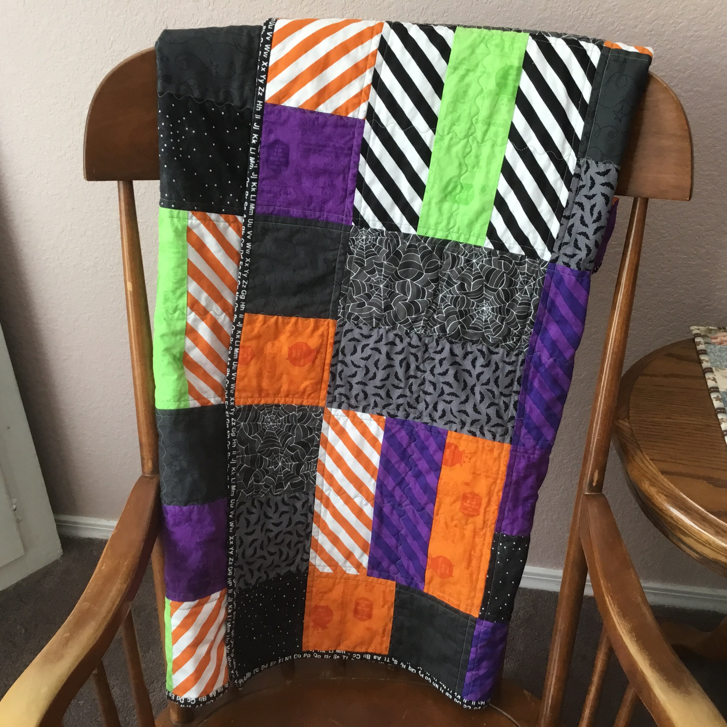 Not so Scary Halloween Quilt, Halloween Not Scary Quilt, Halloween ...