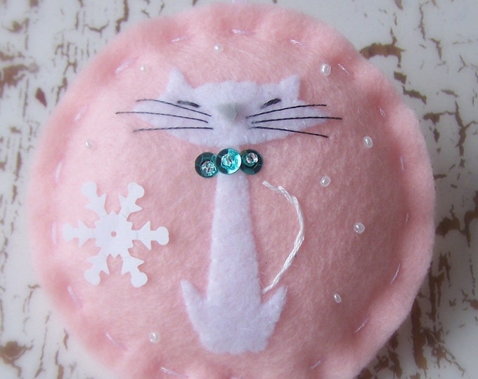 Groovy Christmas Kitty Felt Ornament White on Pink - Etsy