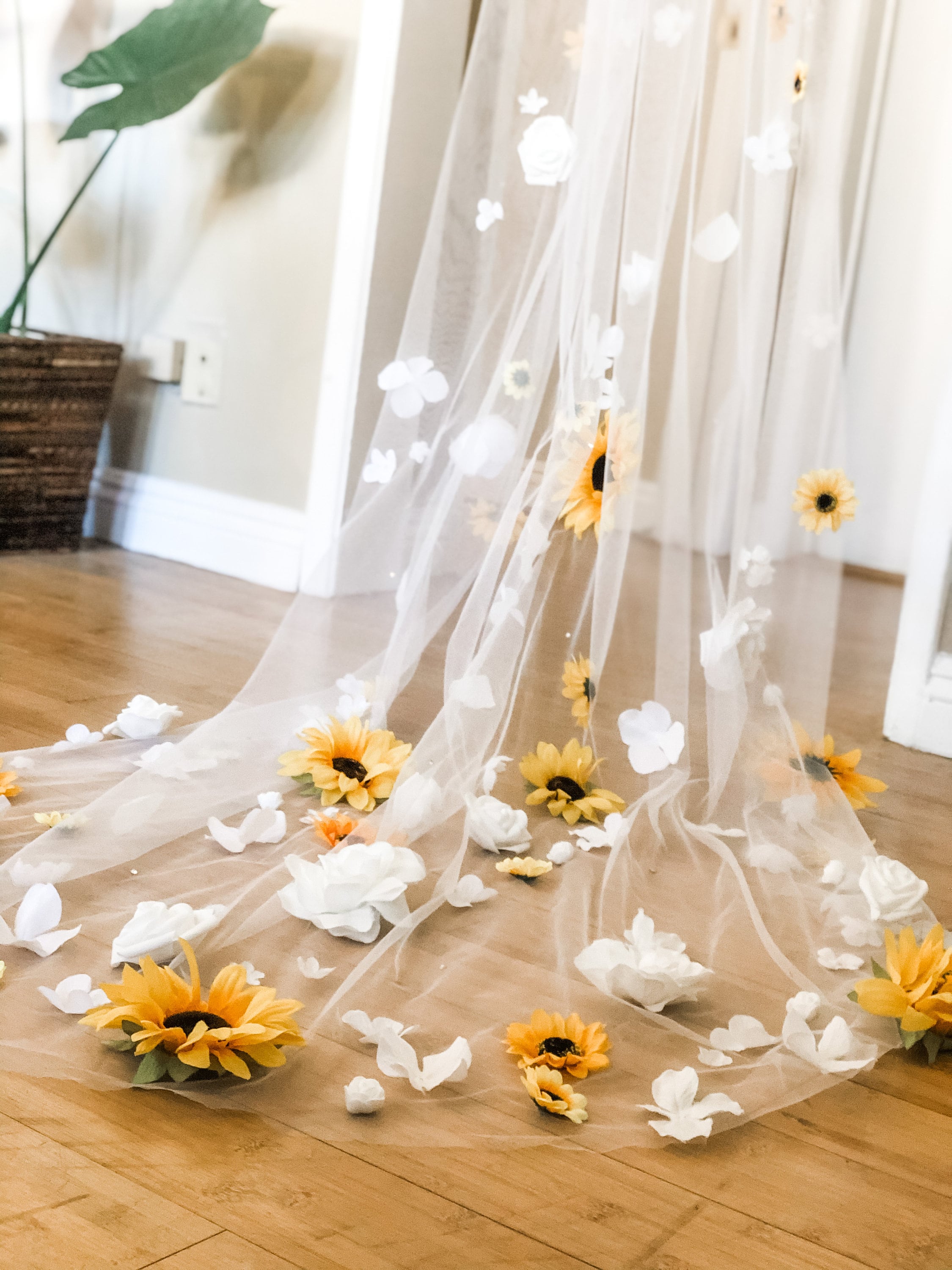 Custom Sunflower Floral Veil - Etsy