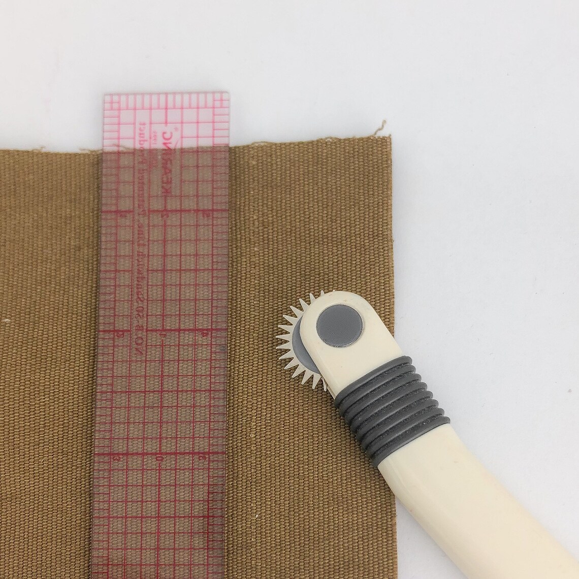 Tracing Wheel, Clover Tracing Wheel, Serrated Edge Tracing Wheel for ...