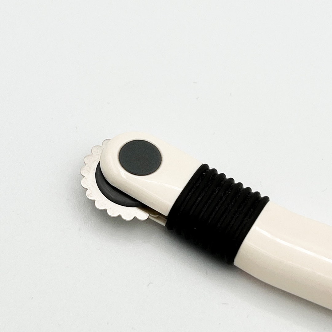 Blunt Tracing Wheel, Clover Tracing Wheel, Soft Edge Tracing Wheel for ...