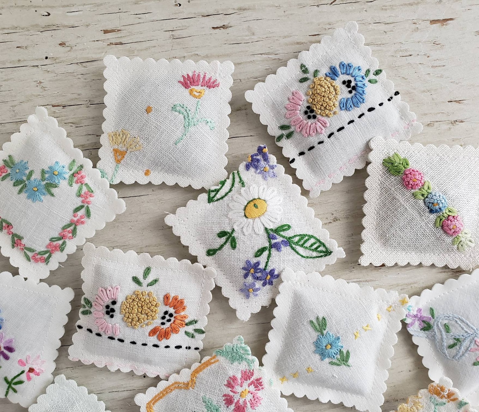 5 LAVENDER SACHETS Embroidered Vintage Textiles FREE Shipping - Etsy