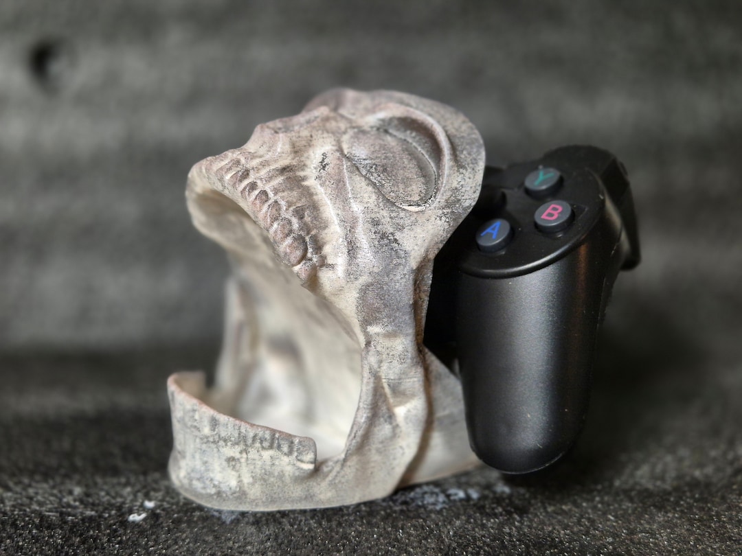 Skull Controller Stand - 3D Printed Gothic Accessory for PS, Xbox ...