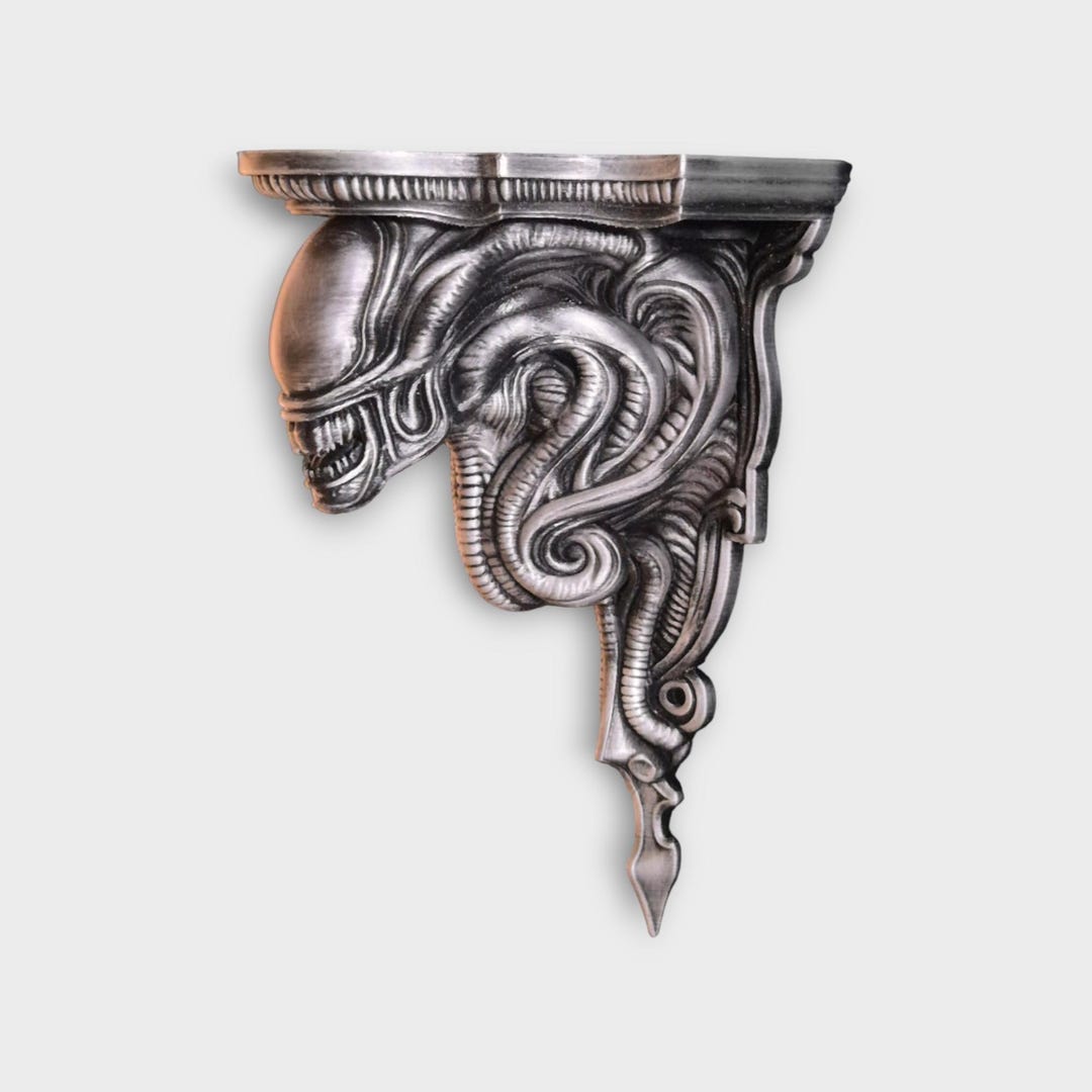 Alien Wall Shelf – Giger-inspired Biomechanical Skull Wall Bracket ...