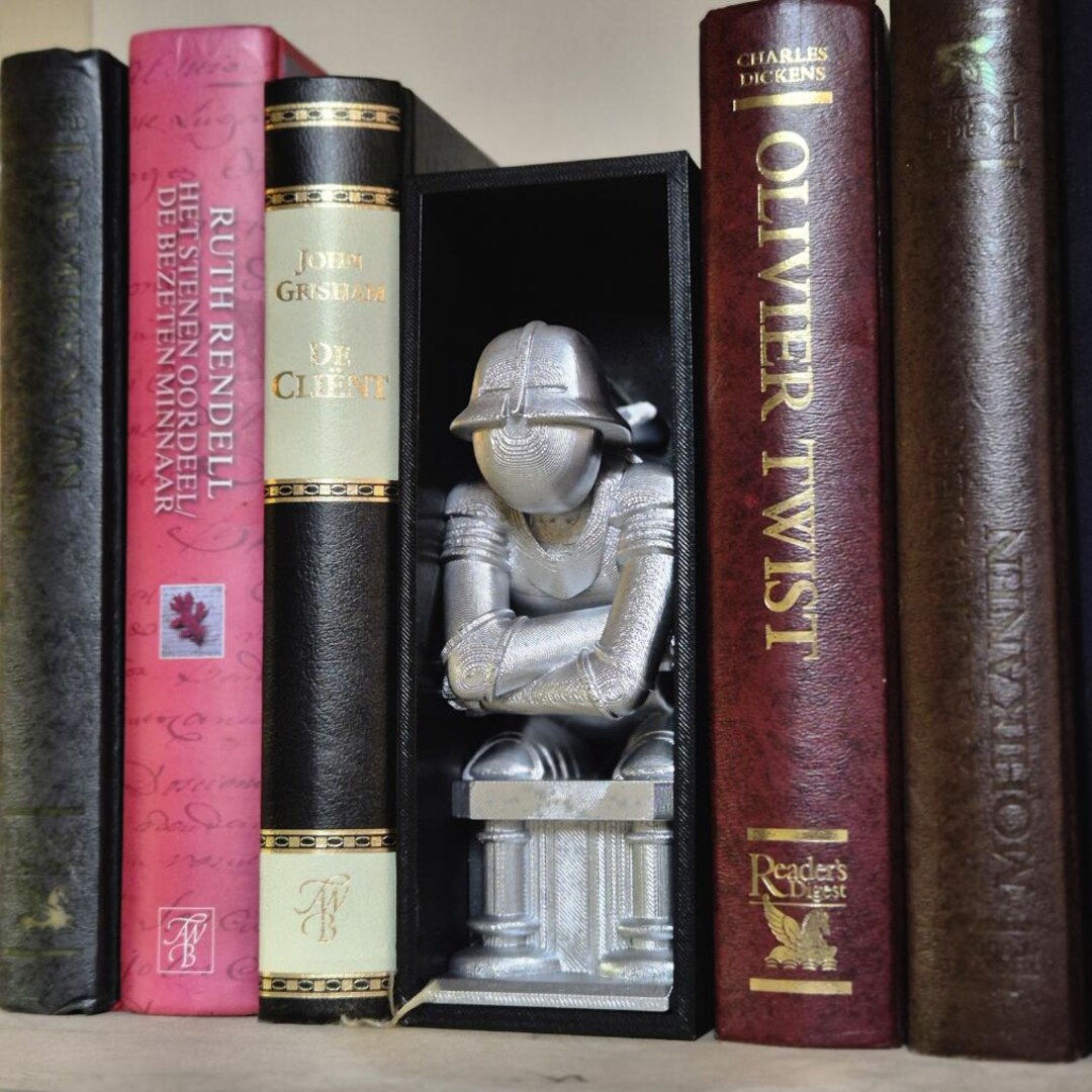 Enchanted Pawn Book Nook Wizard Chess - 3D Printed Fantasy Soldier for ...