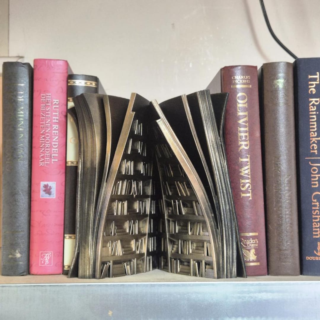 Book-shaped Book Nook: A Library Within a Book Bookshelf Decor - Etsy