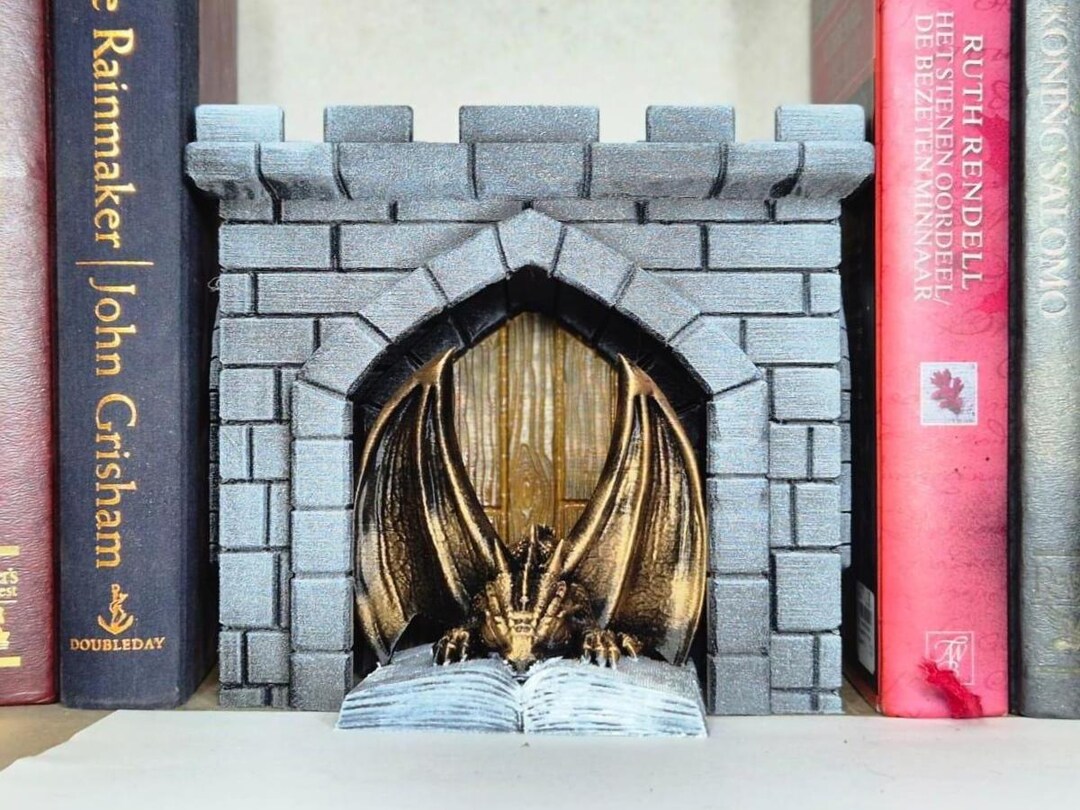 Dragon in Castle Book Nook - Fantasy Decor Gift for Him Her - Etsy