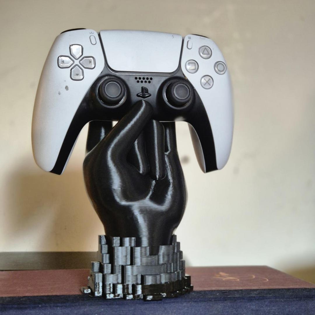 Universal 3D Controller Stand - Hand Holder Design for Playstation Gift ...