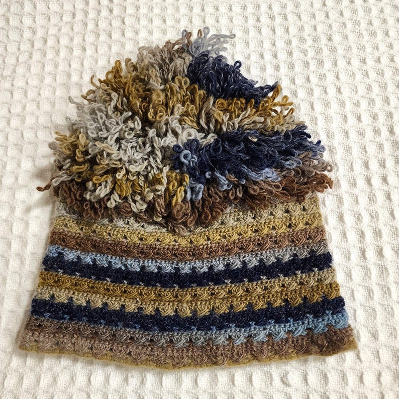 Cable Stitch Loopy Crown Skull - Etsy