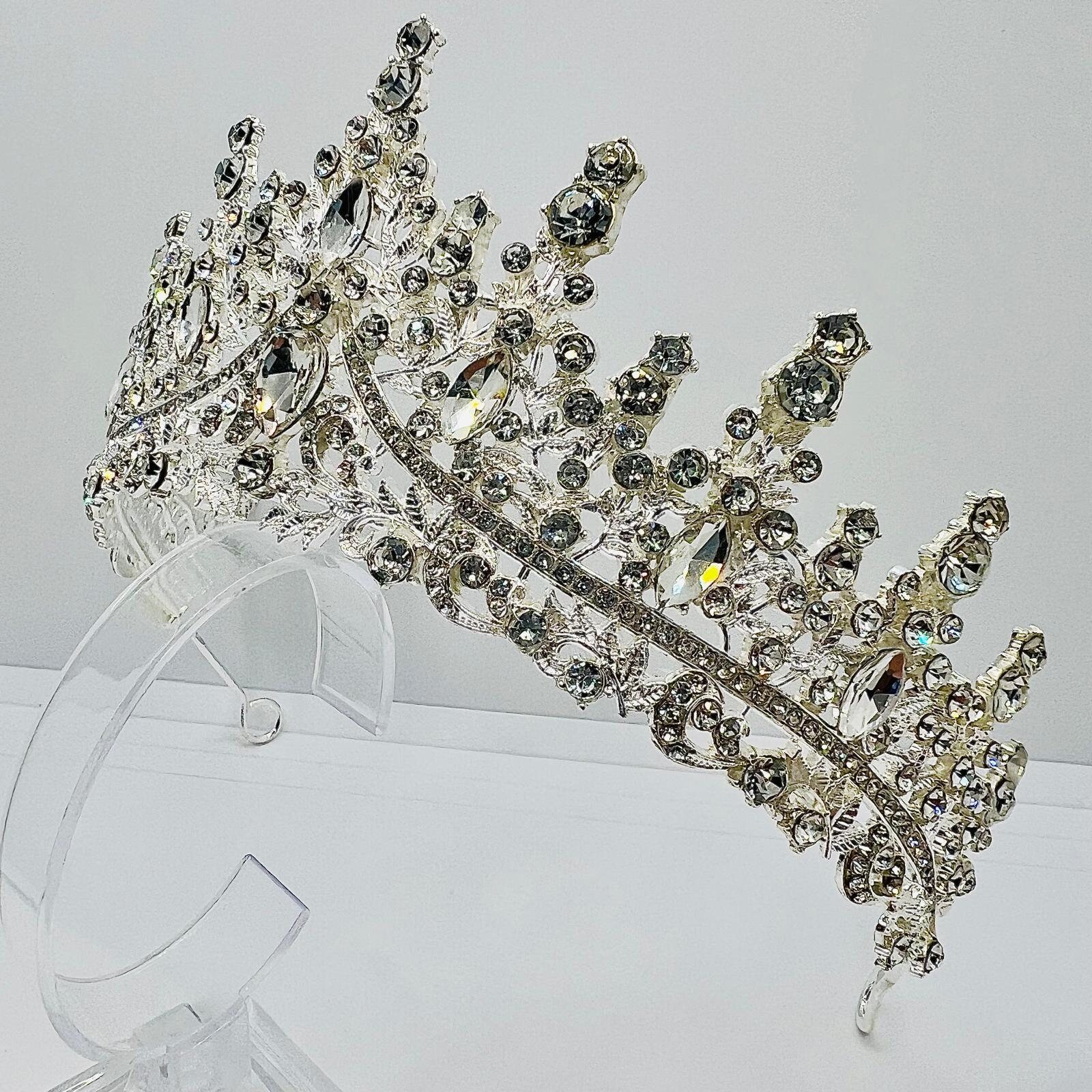 Crystal Crown Queen Tiara in Silver With Sparkling Rhinestones - Etsy