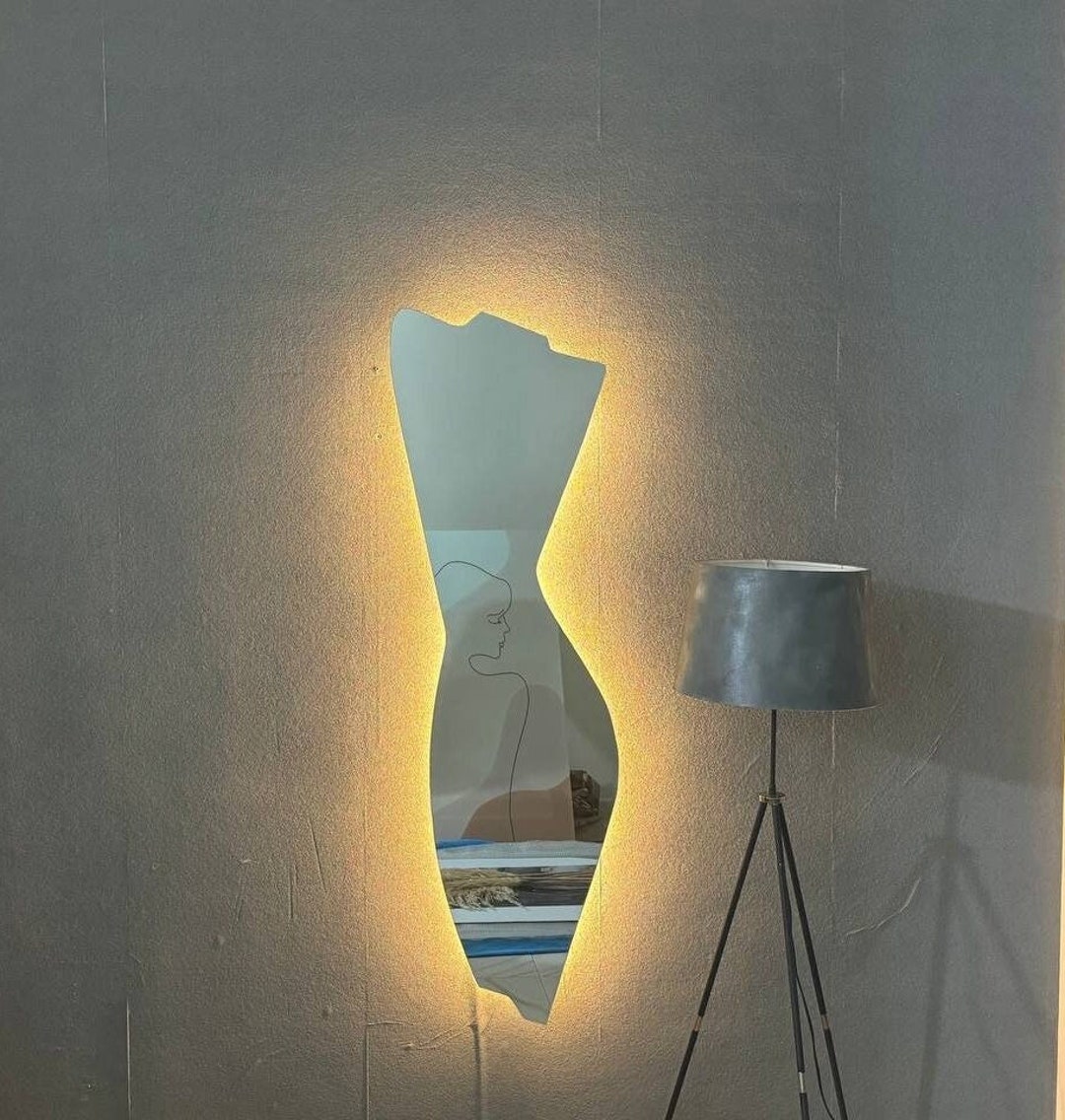 Led Full Length Lady Shaped Mirror - Full Body Women Body Mirror - Full ...