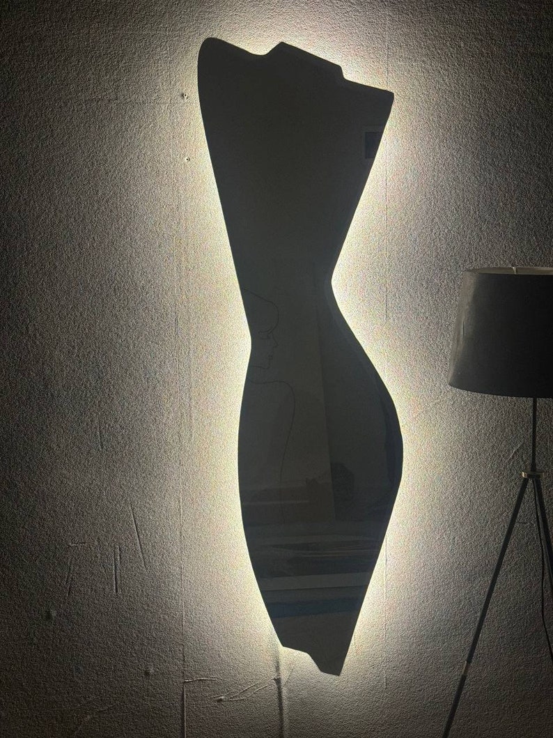 Led Full Length Lady Shaped Mirror - Full Body Women Body Mirror - Full ...