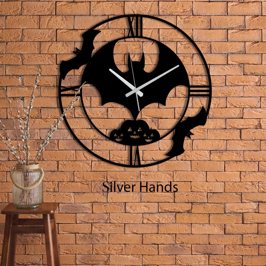 Bat Metal Wall Clock: Halloween Home Decor, Silent Art Deco - Etsy