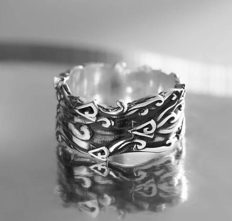Simple Wave Pattern Ring, Men's Steel Design, Classic Geometric Style ...