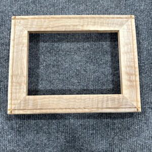 5 X 7 Curly Maple Picture Frame - Etsy