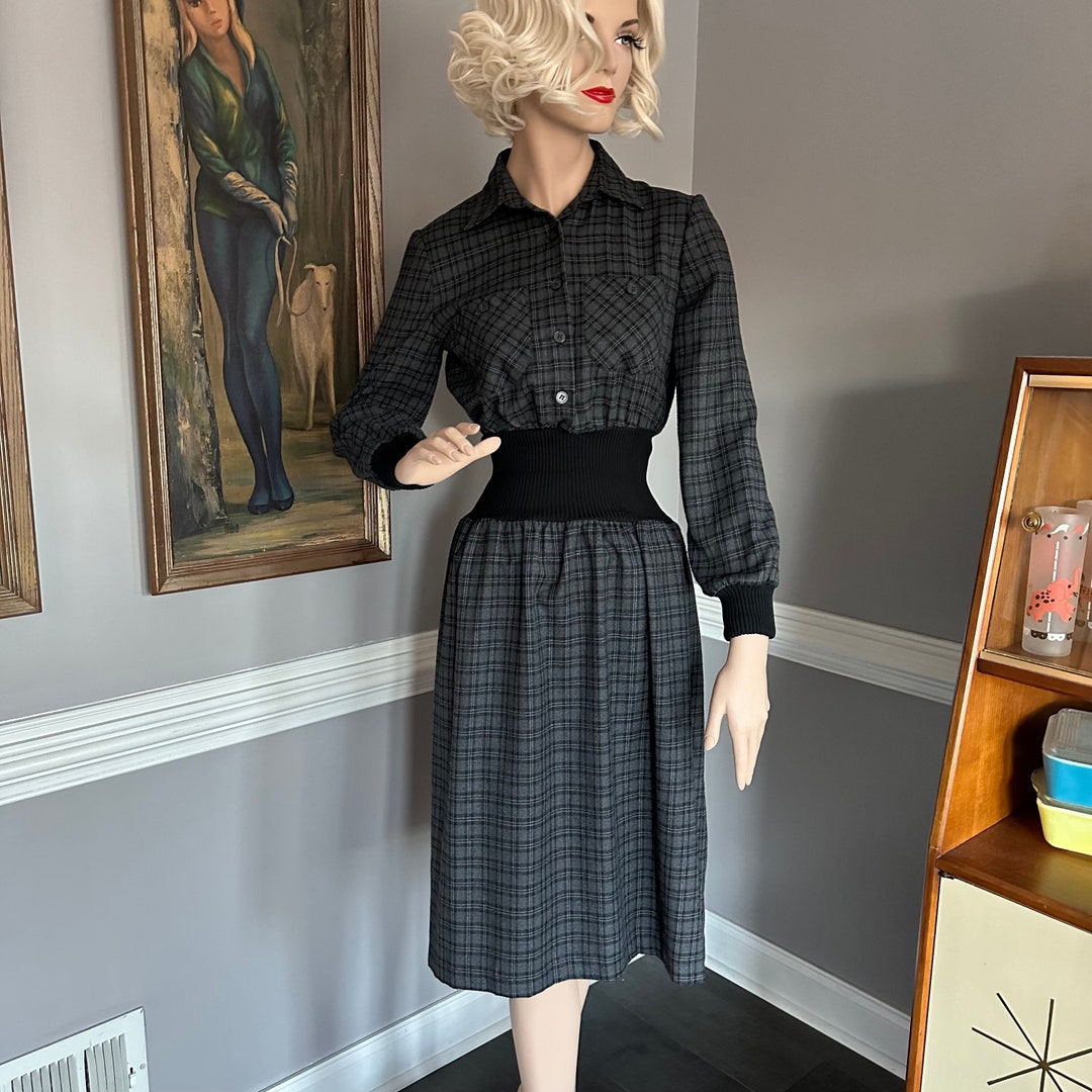 Vintage 80s Plaid Flannel Shirtwaist Dress With Smocked Middle Too Cute ...