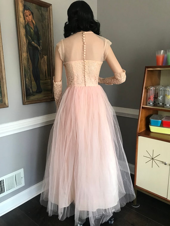 Vintage 1950s Prom Dress Pink Lace & Tulle w/Lace Gau… - Gem